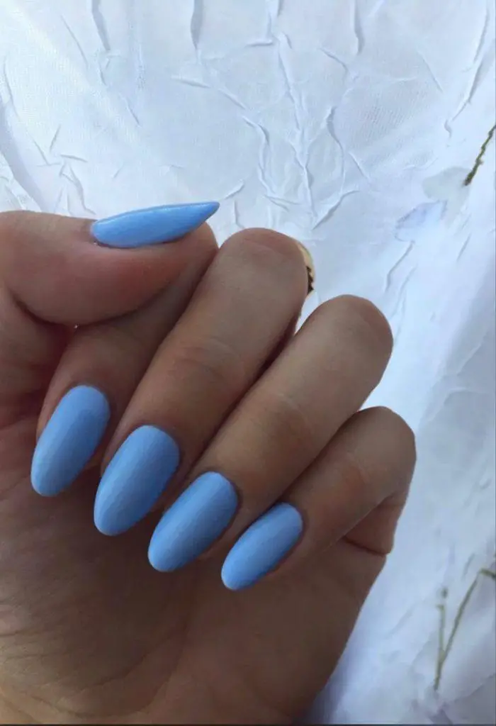 25 May Nails Ideas: Simple & Stylish Solid Color Acrylics - Get Inspired!