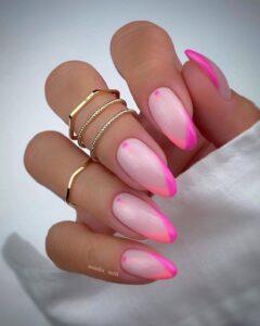 Discover 15 Classy Almond Nails in Short Pink