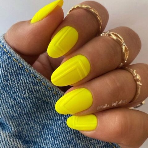 Brighten Your Look with 25 Cute and Simple Yellow Summer Nail Designs ...